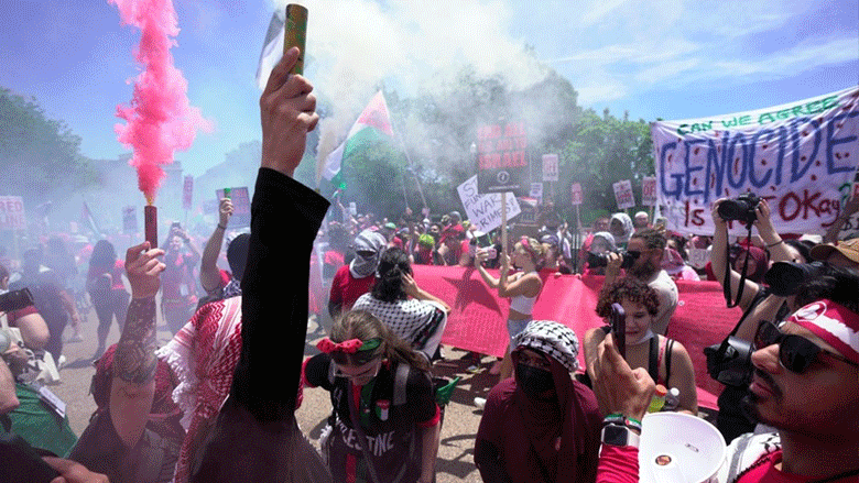 Pro Palestine Protesters Surround White House Throw Smoke Flares